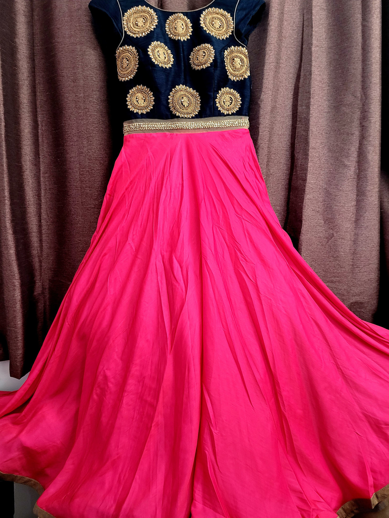 PunarviAuthentic|PreLoved|SustainableBrand new Navy blue and pink long ...