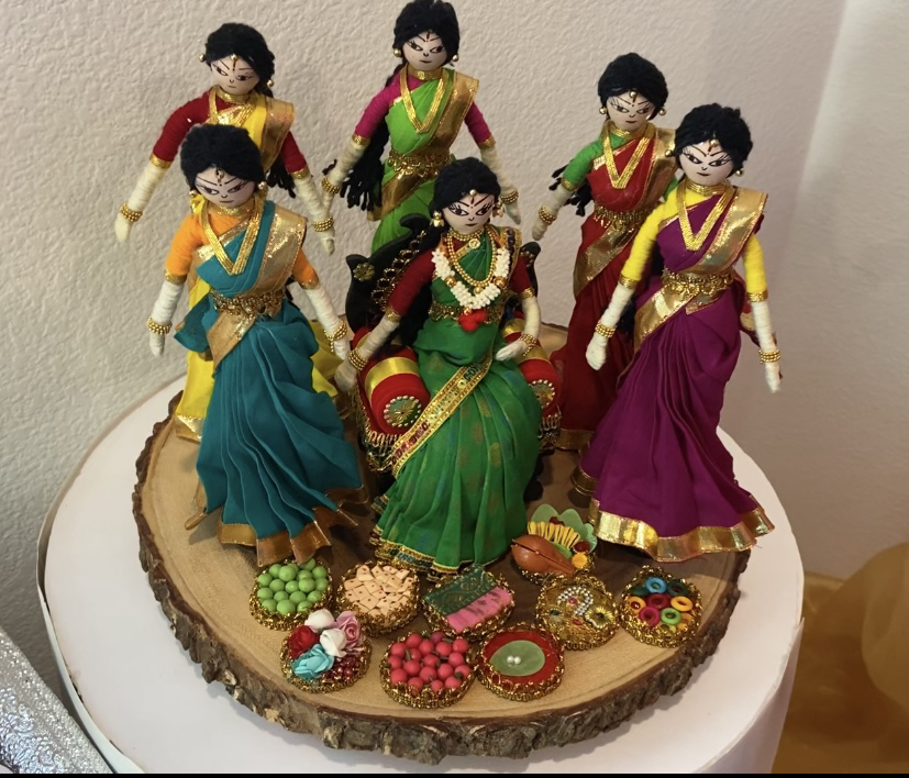 PunarviAuthentic|PreLoved|SustainableSeemantham Doll Set