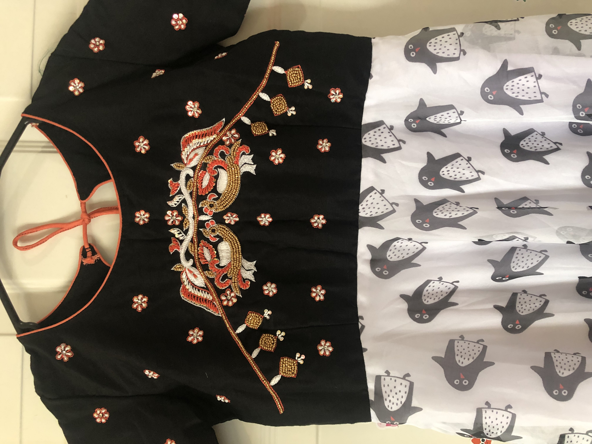 PunarviAuthentic|PreLoved|Sustainableblack and white penguin dress 7-9Y