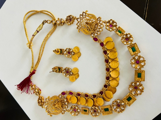 PunarviAuthentic|PreLoved|Sustainablelayered kasu mala