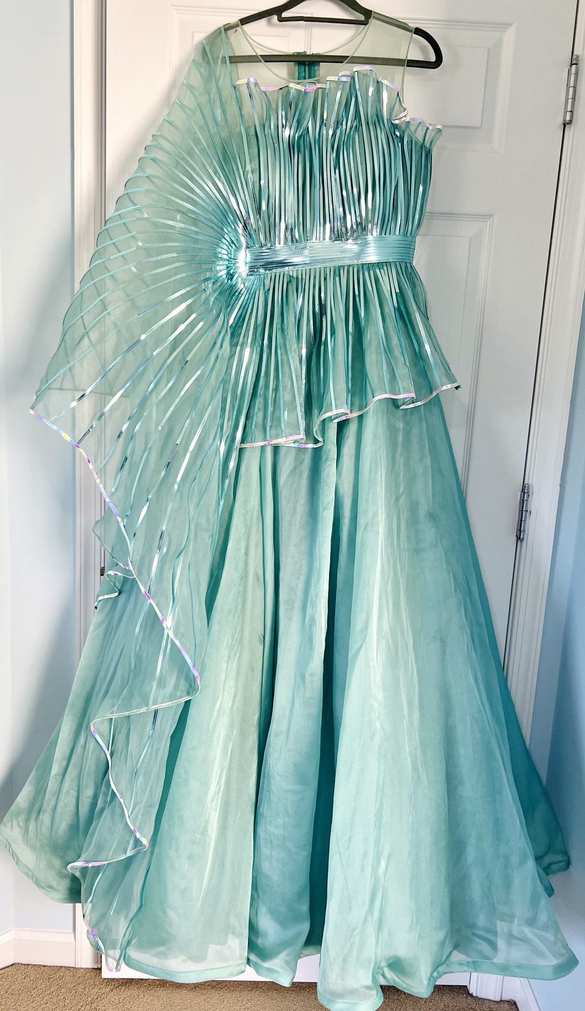 PunarviAuthentic|PreLoved|SustainableTurquoise blue cocktail gown