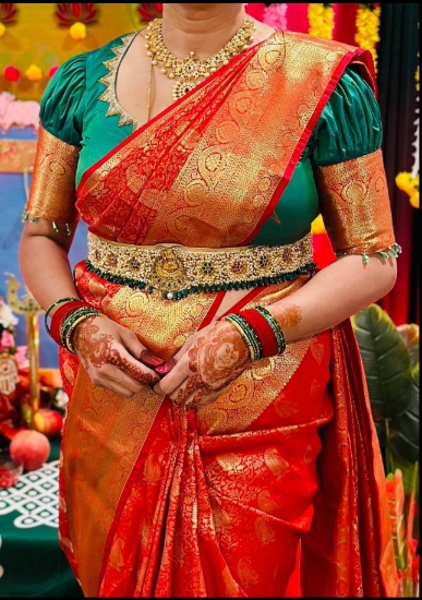 PunarviAuthentic|PreLoved|SustainableRed pattu saree with Durga ma hand ...