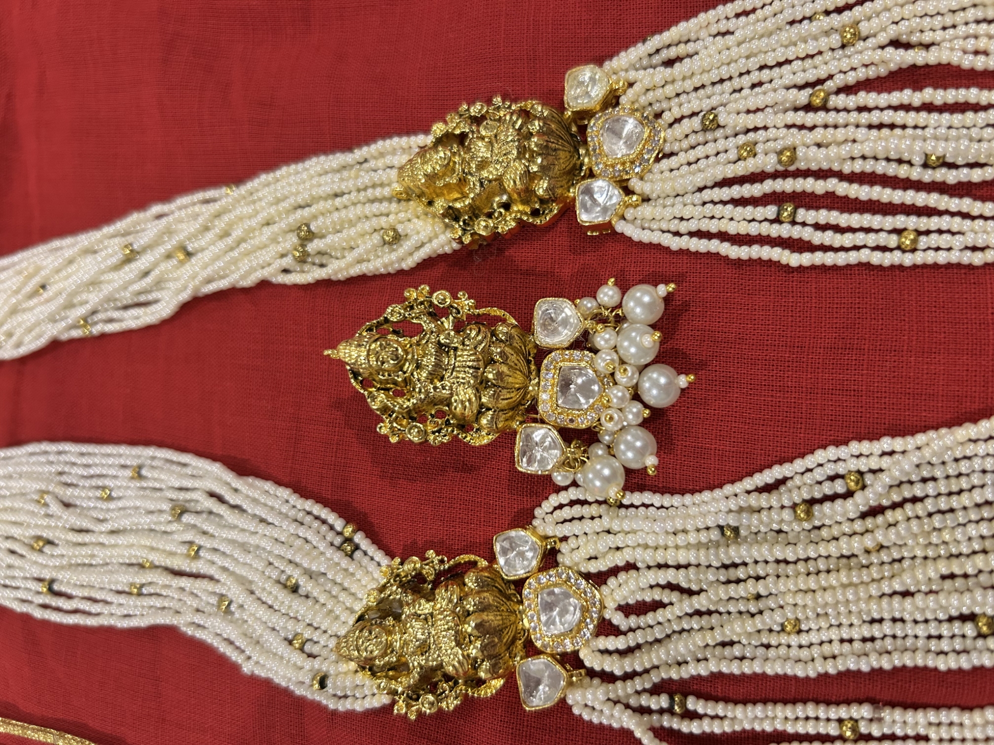 PunarviAuthentic|PreLoved|SustainableWhite beads haaram with Lakshmi ...